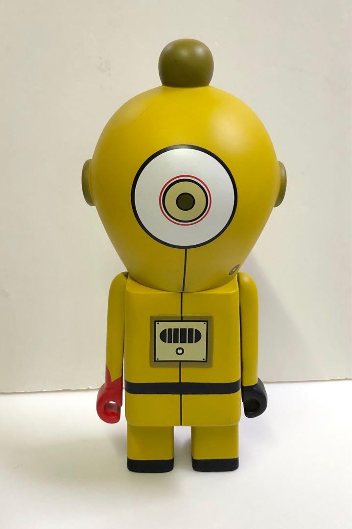 7.5” TOY2R DALEK 06 SPACEBOT NO.13 19CM SPACE ROBOT DESIGNER TOY 2006 ...